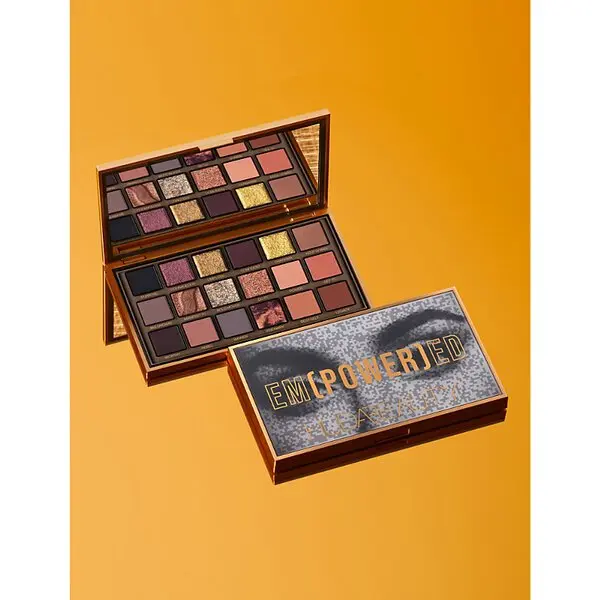HUDA BEAUTY Eyeshadow Palette