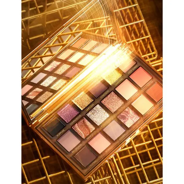 HUDA BEAUTY Eyeshadow Palette