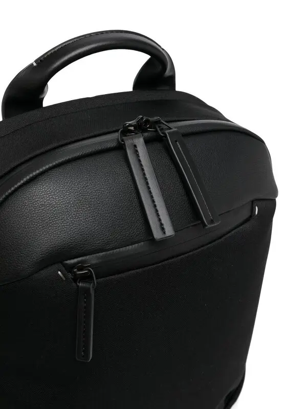 TROUBADOUR Apex Compact Backpack