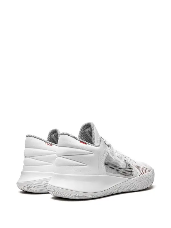 Nike Kyrie Flytrap Sneakers - White