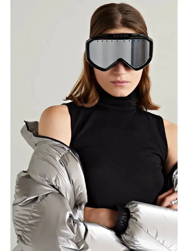 Gucci Mirrored Ski Goggles In Black - 60% Off | Editorialist display picture 1