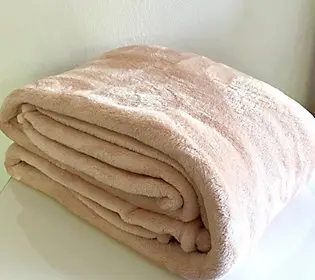 LAUREL & MAYFAIR Softest Plush King Blanket