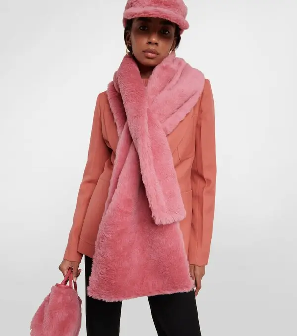 Max Mara Full Alpaca Wool-blend Teddy Scarf