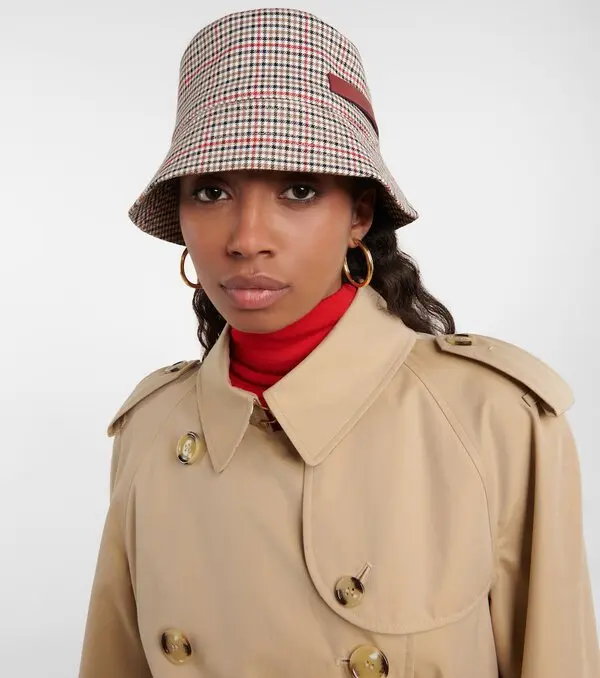 Ruslan Baginskiy Checked Bucket Hat