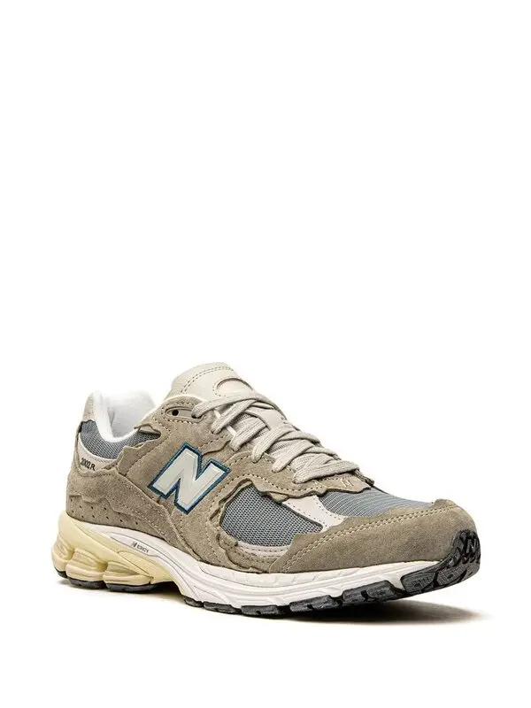 NEW BALANCE 2002r Protection Pack Sneakers - Grey