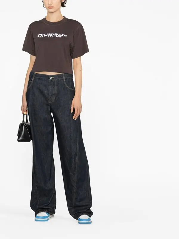 Off-White Cropped Logo T-shirt