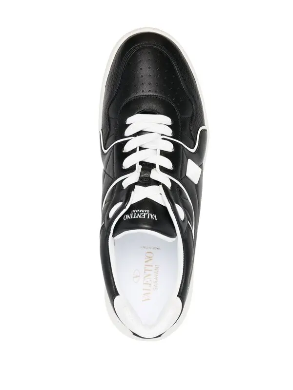Valentino Garavani One Stud Low-top Nappa Sneakers - Black