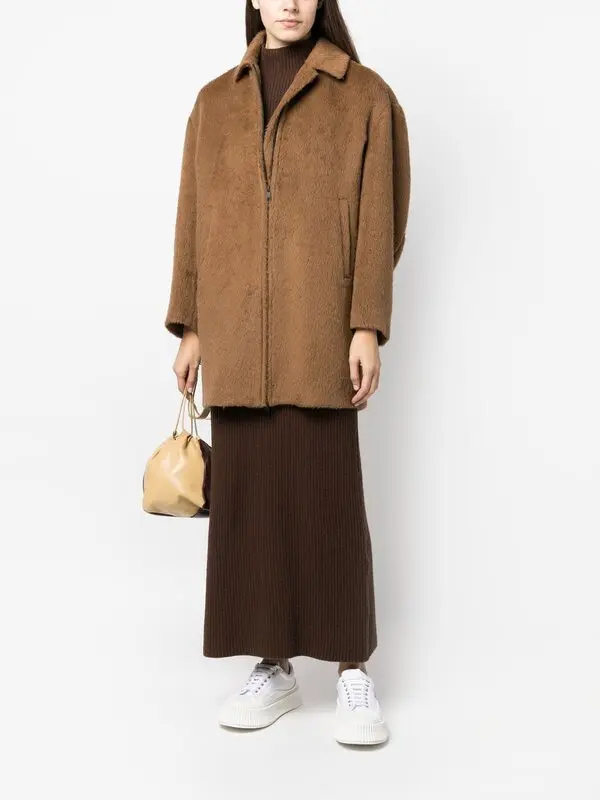 HEVO Zip-up Collared Coat