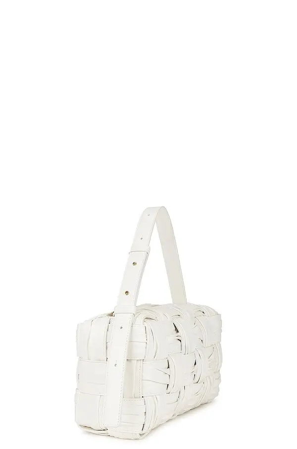 Bottega Veneta Brick Cassette Shoulder Bag In Ivory