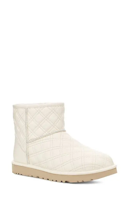 UGG(R) Classic Mini Ii Quilted Genuine Shearling Lined Bootie