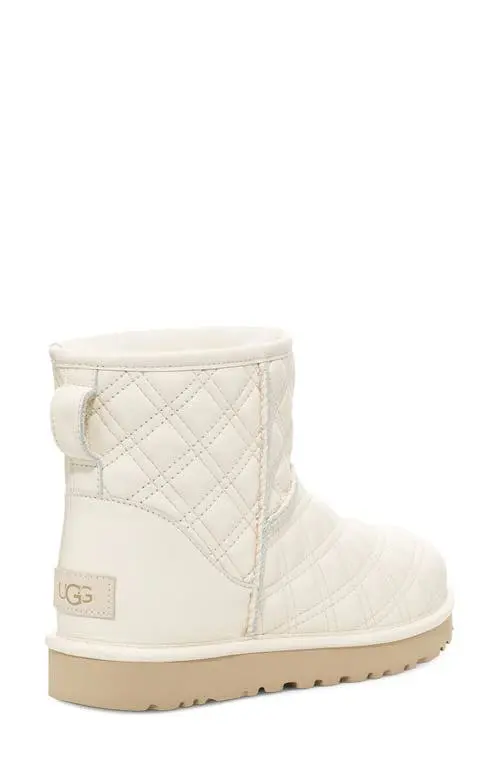 UGG(R) Classic Mini Ii Quilted Genuine Shearling Lined Bootie