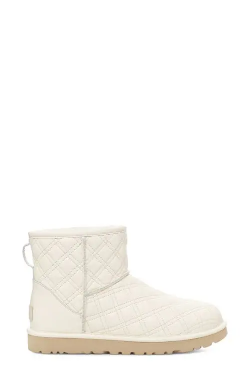 UGG(R) Classic Mini Ii Quilted Genuine Shearling Lined Bootie
