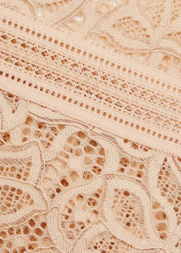 Wacoal Raffine Almond Lace Short Briefs