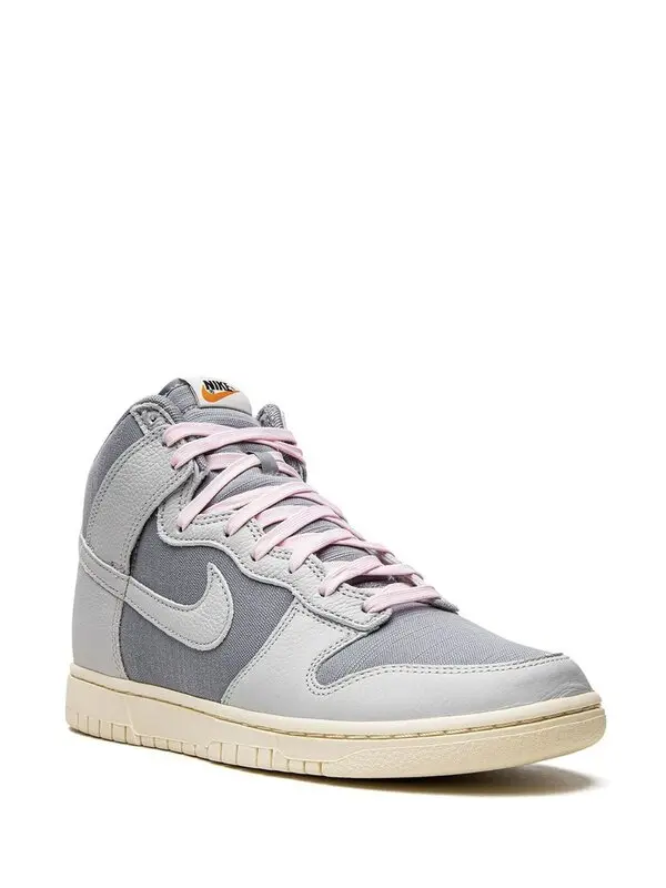 Nike Dunk Hi Retro Certified Fresh Sneakers - Grey