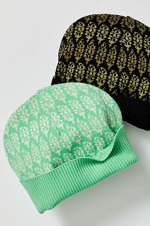 Free People FP Movement Limitless Logo Beanie in Black NEW Free People FP Movement Limitless Logo Beanie in Black NEW  main image 3