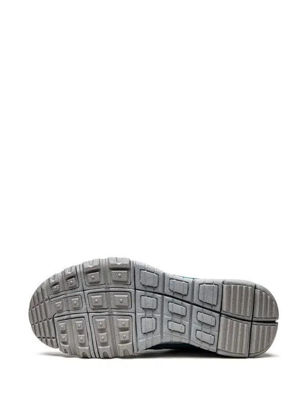 Nike Free Terra Vista Sneakers - Black