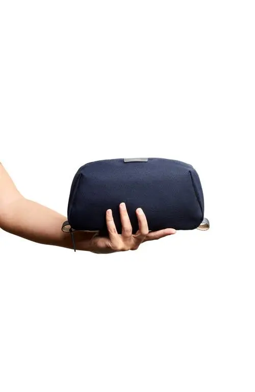 Bellroy Toiletry Plus Kit - Navy