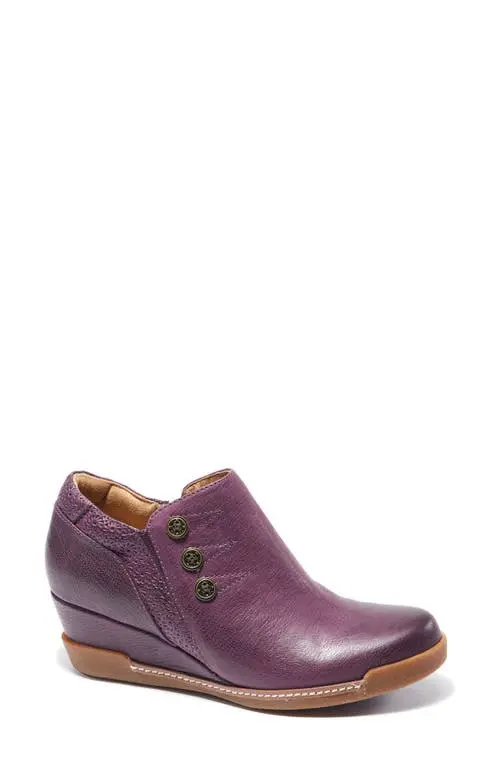 HALSA FOOTWEAR Devina Wedge Bootie - Dark Purple