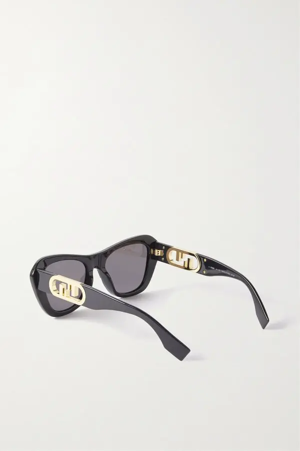Fendi O\'Lock Sunglasses Black Cat Eye FENDI FE40049I 01A - Sunglasses for Woman | Lookeronline  main image 4