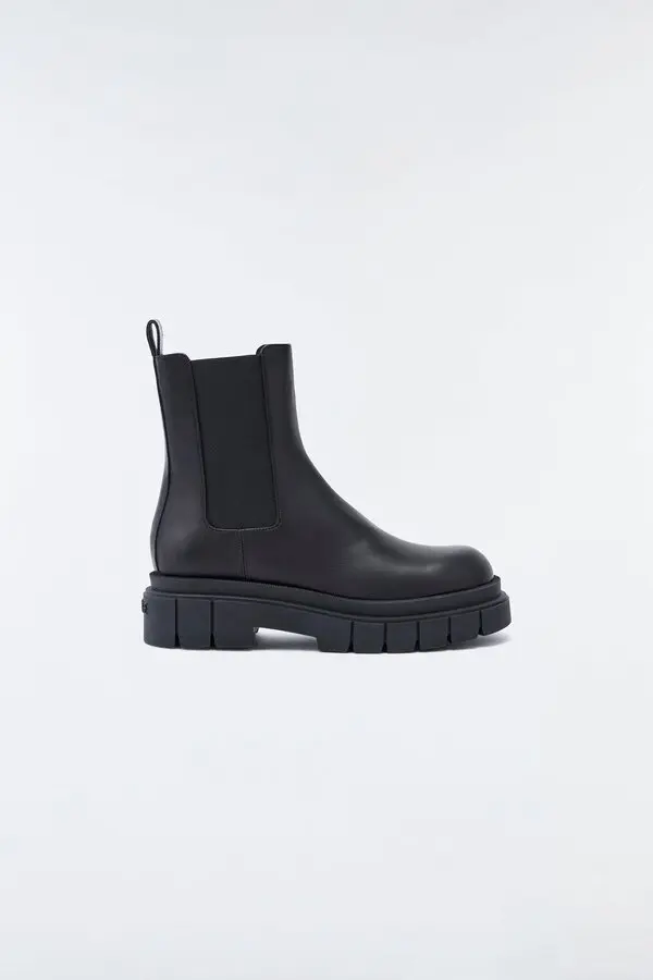 Mackage Storm-u Leather Chelsea Boots - Black