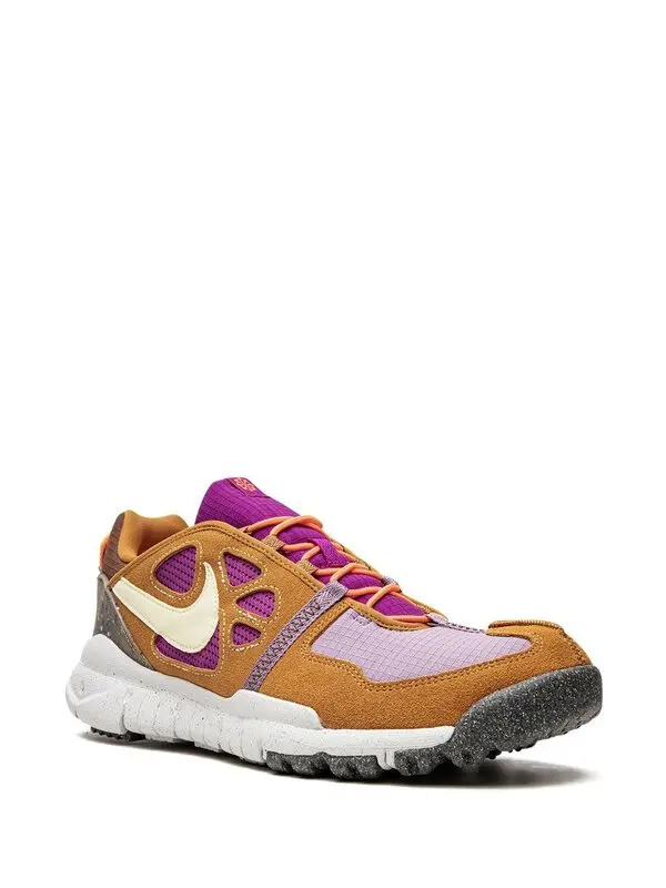 Nike Free Terra Vista Sneakers - Brown