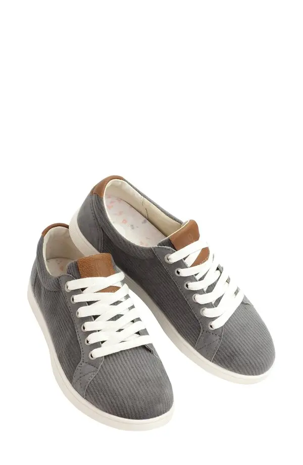 REVITALIGN Avalon Sneaker - Grey