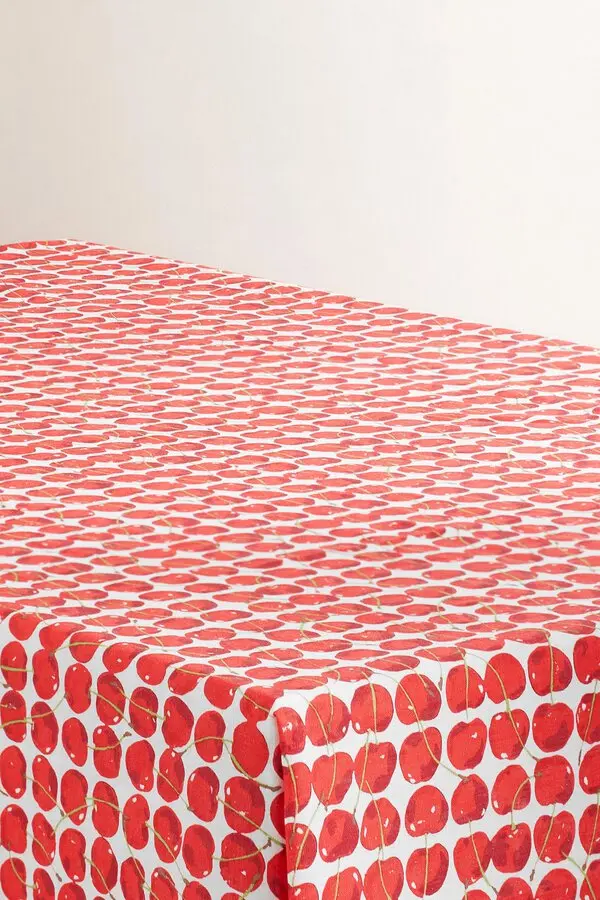 La DoubleJ Large Printed Linen Tablecloth - Red