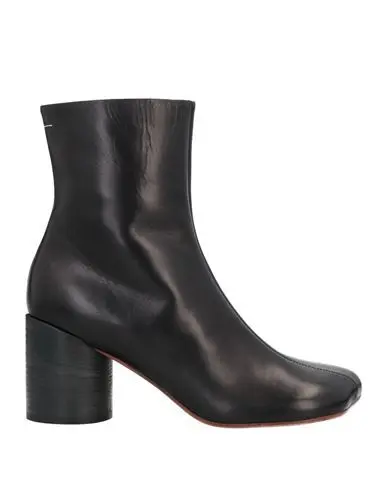 MAISON MARGIELA Ankle Boots In Soft Leather - Black