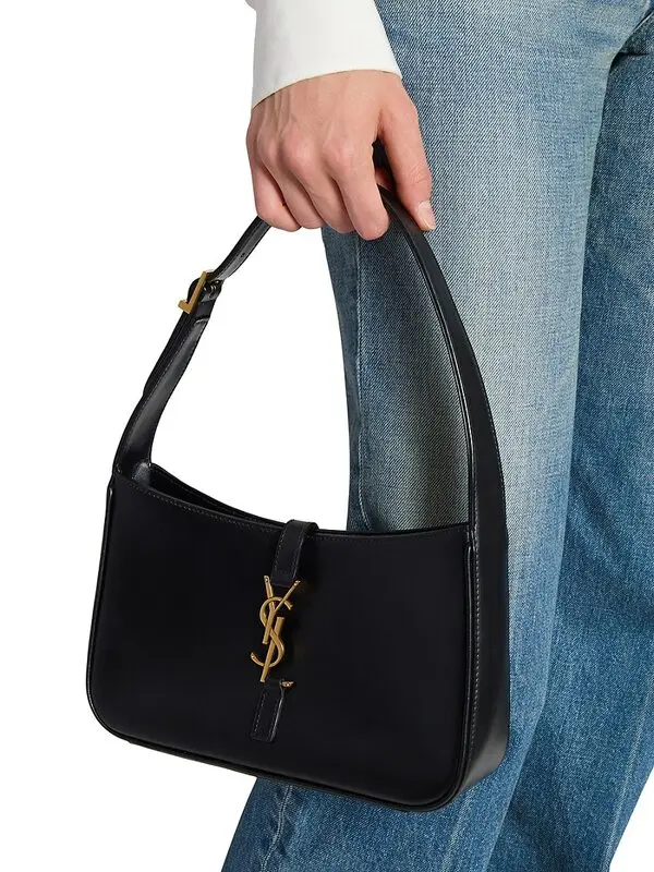 Saint Laurent Le 5 À 7 Hobo Bag - Nero