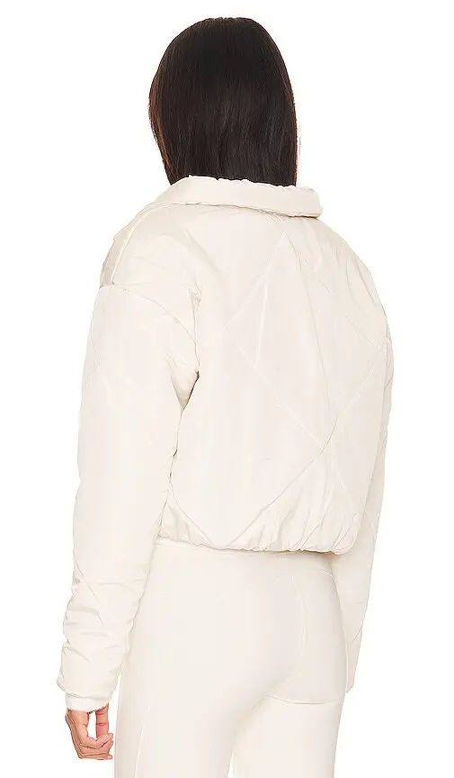 Superdown Rania Cropped Puffer Jacket - Bone