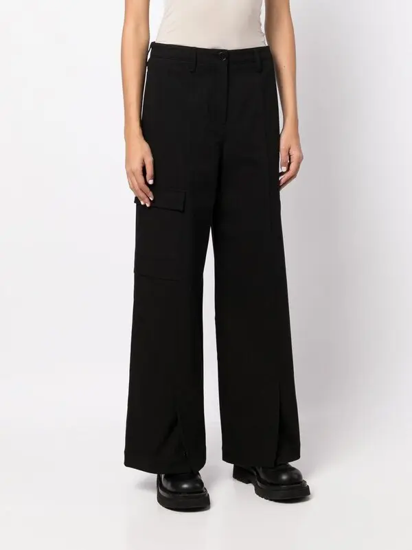 Goen.j Wide-leg Cargo Trousers