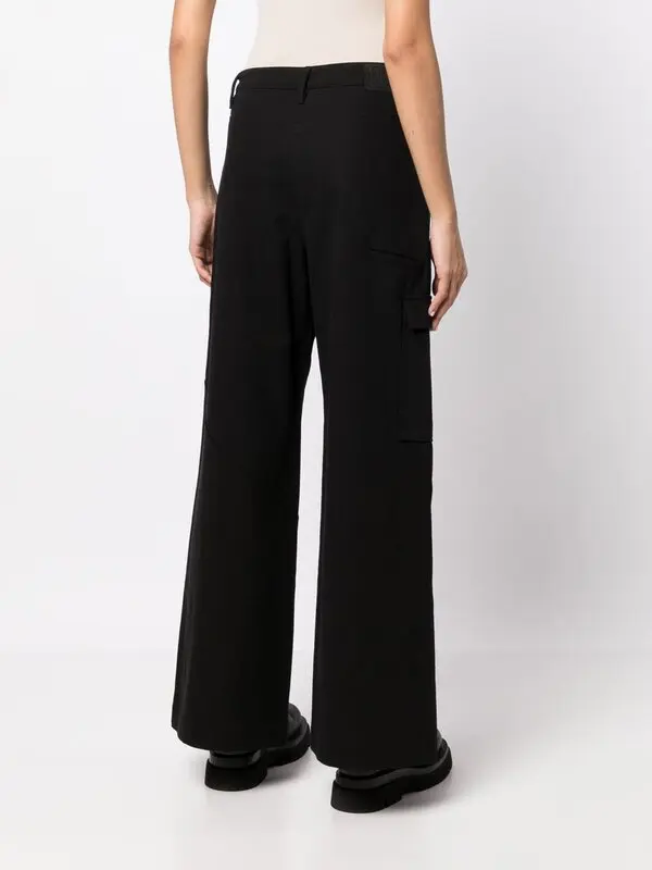 Goen.j Wide-leg Cargo Trousers