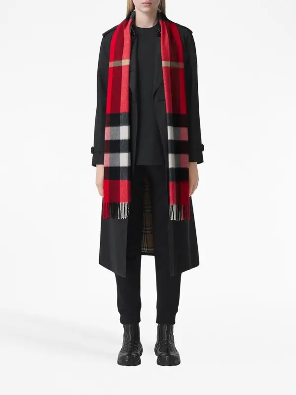 Burberry The Classic Check-pattern Fringed-trim Scarf - Red