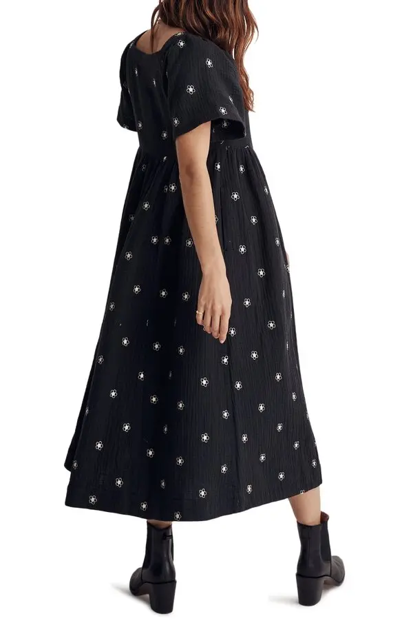 daisy embroidered lightspun square-neck midi dress Daisy Print Puff Sleeve Midi Dress main image 0