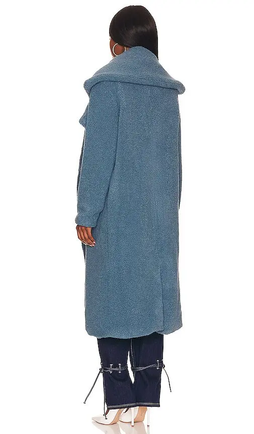 SNDYS. Teddy Coat