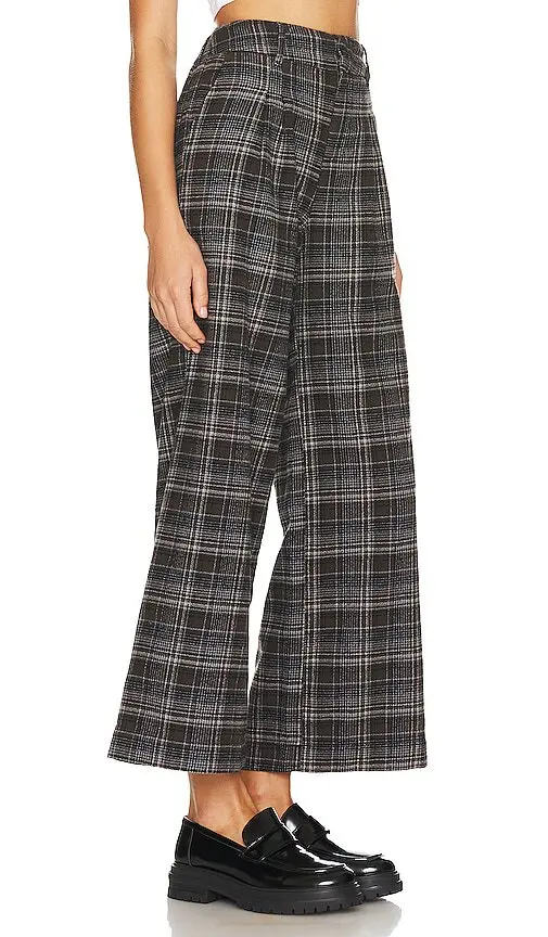 Nsf Santiago Mid Rise Wide Leg Pant In Charcoal