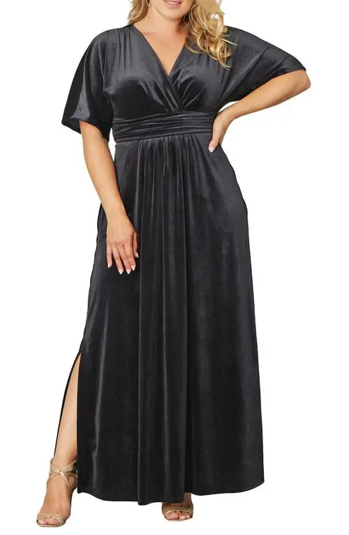 KIYONNA Verona Velvet Gown - Onyx