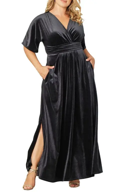 KIYONNA Verona Velvet Gown - Onyx