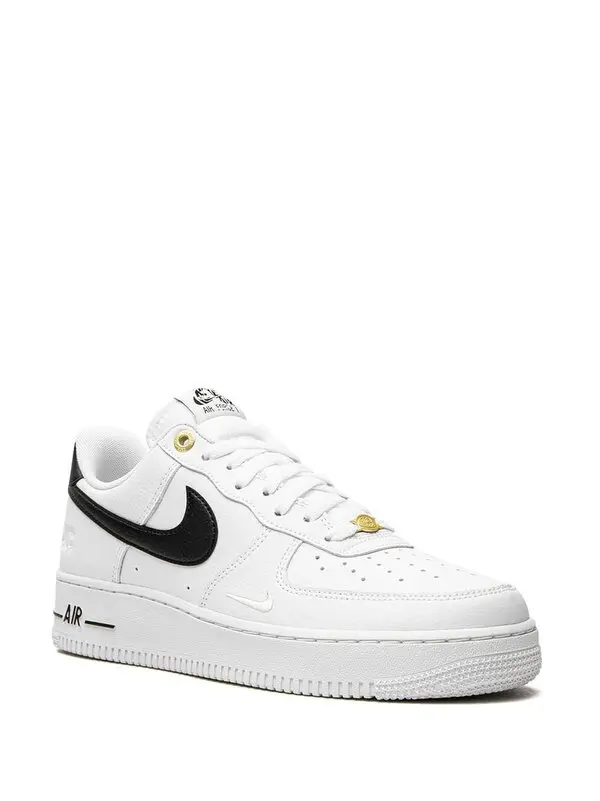 Nike Air Force 1 '07 Lv8 Sneakers - White
