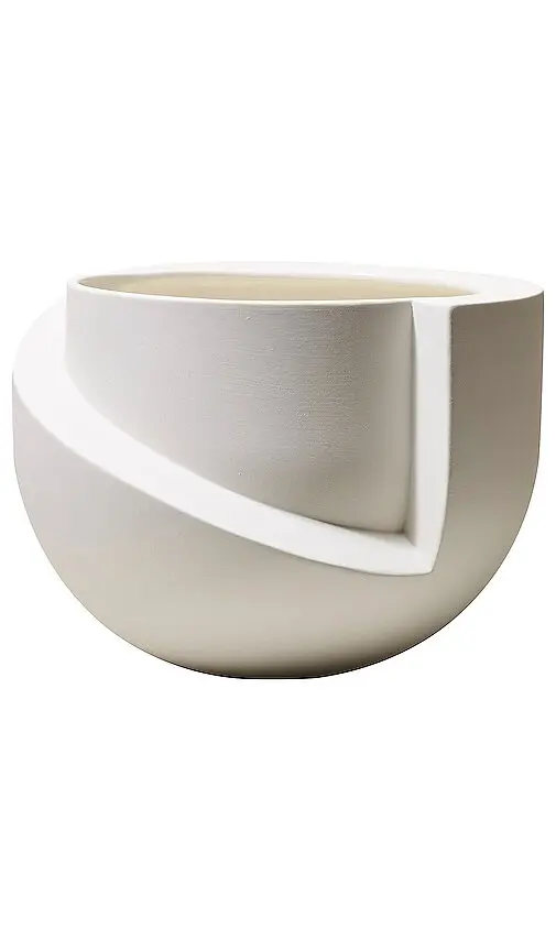 LIGHT + LADDER Vayu Planter In White - Snow