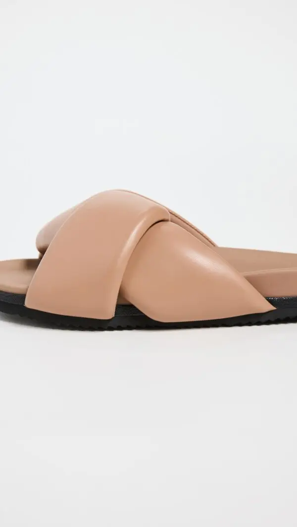ROAM Foldy Puffy Slides