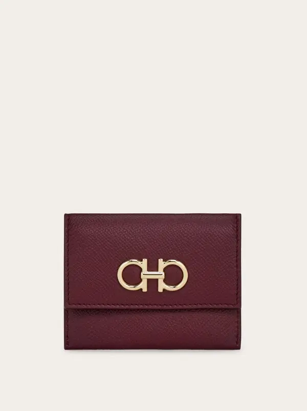 FERRAGAMO Gancini Credit Card Holder - Violet