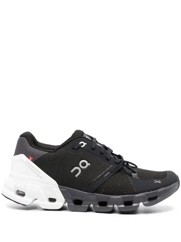 On Cloudflyer Low-top Sneakers - Black