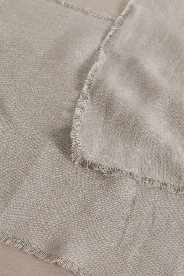 Brunello Cucinelli Frayed Linen Placemat And Napkin Set