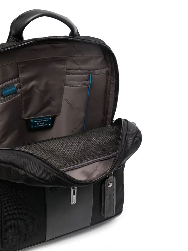 PIQUADRO Panelled Backpack - Black