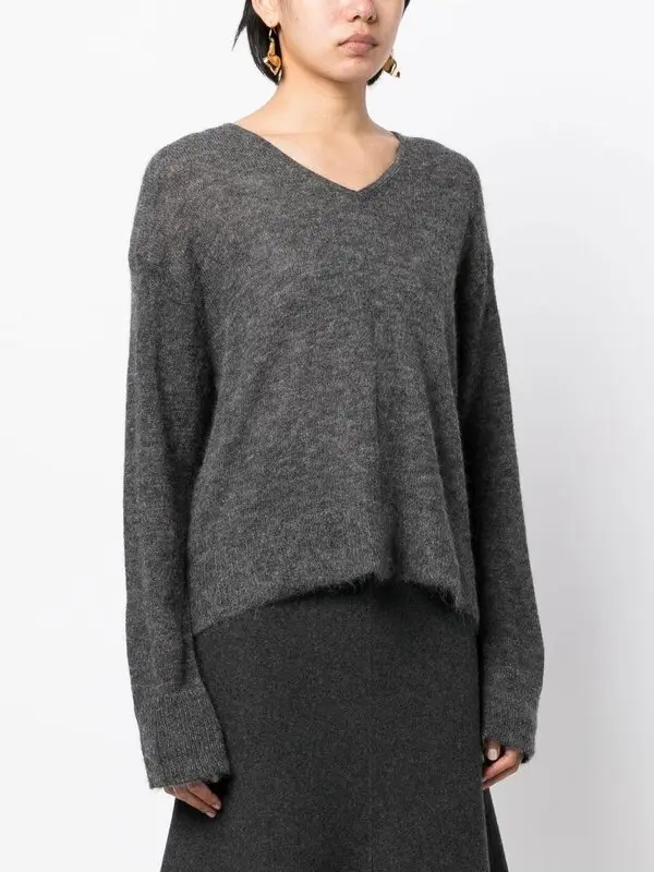 Goen.j V-neck Knitted Sweater - Grey