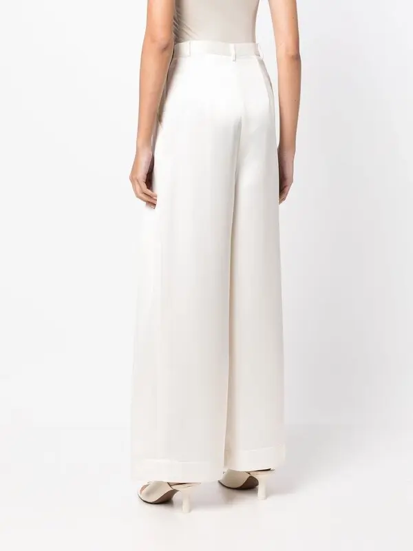 Goen.j Pleated Wide Leg Trousers - White