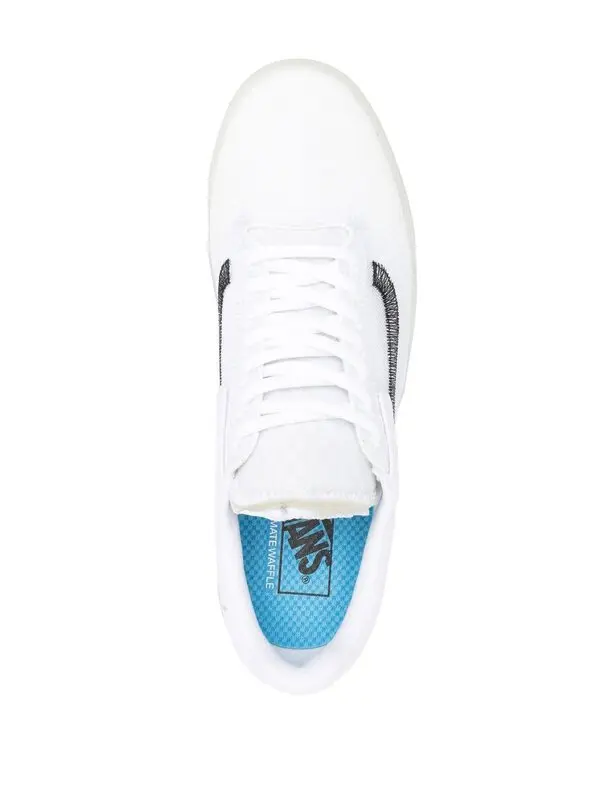 VANS Low-top Lace-up Sneakers