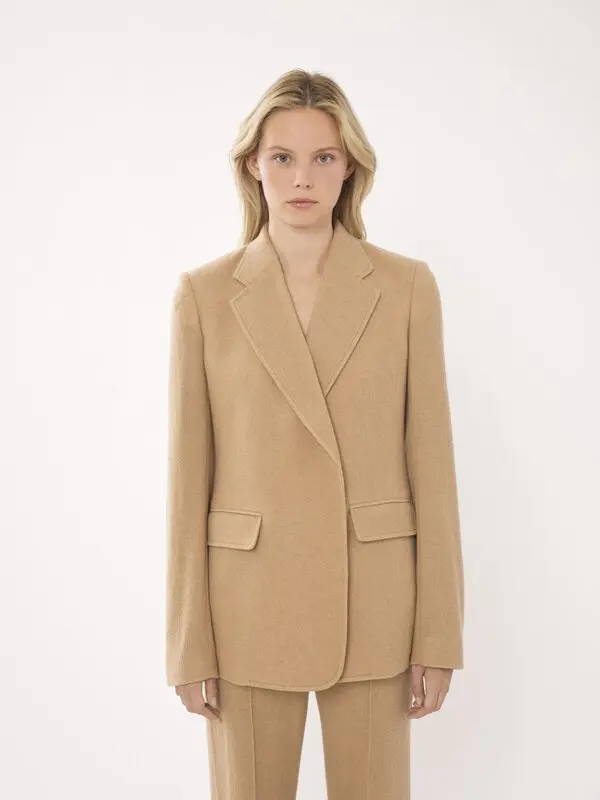 Chloé Buttonless Tailored Jacket
