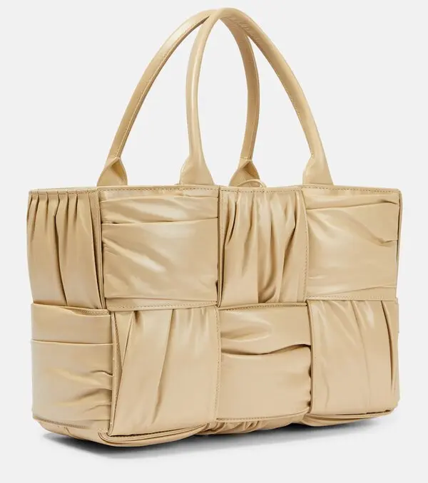 Bottega Veneta Arco Small Leather Tote Bag